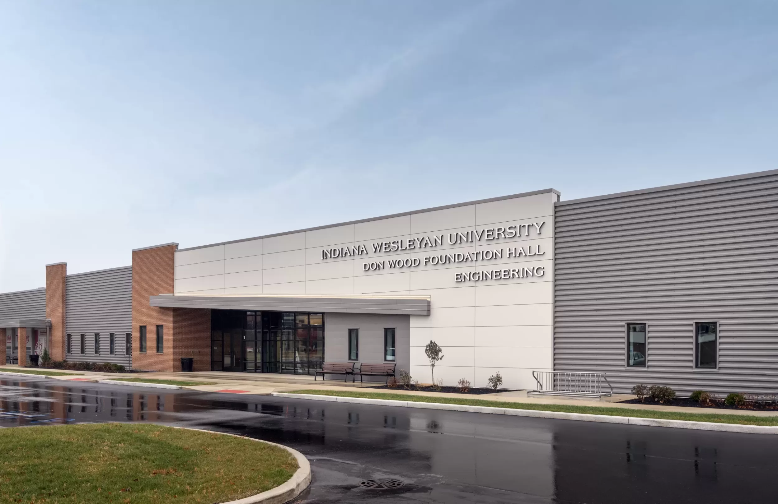 Indiana Wesleyan University - Don Wood Foundation Hall of Engineering ...